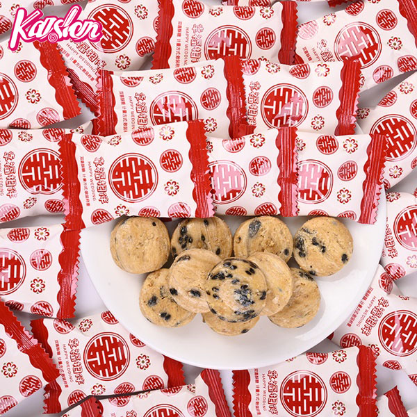 Round sesame crisp candy details pictures: